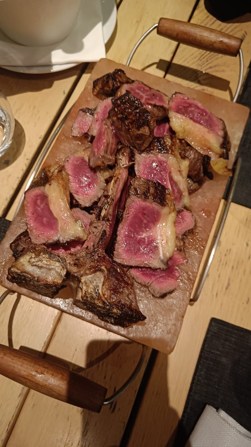 Restaurante Mamma Mia en Roma - Menú 2024, opiniones, precios y reserva ...