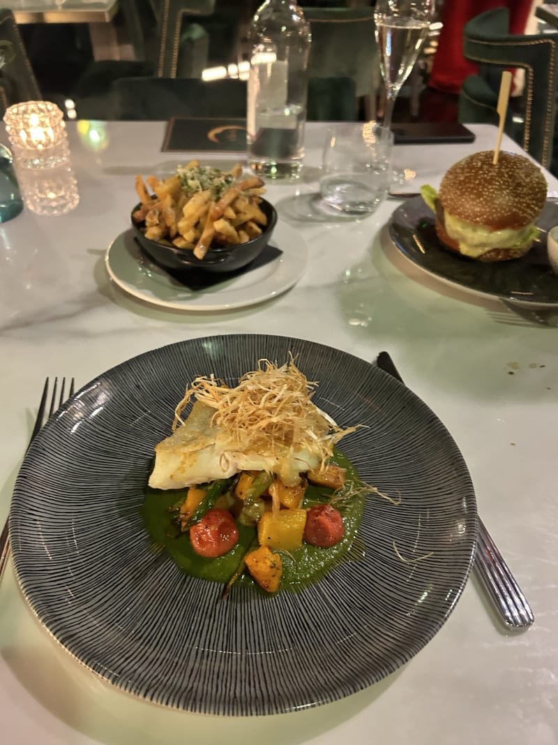 Solus Kitchen & Bar in London - Restaurant Reviews, Menu and Prices ...