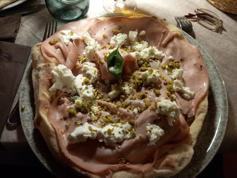 Le Tre Porte a Castellina In Chianti - Menu, prezzi, immagini ...