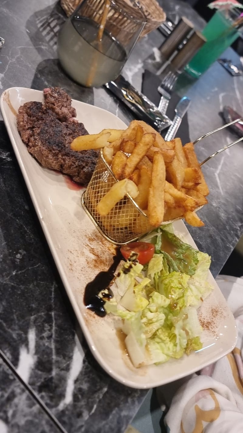 Le Duplex in Marseille - Restaurant Reviews, Menu and Prices | TheFork