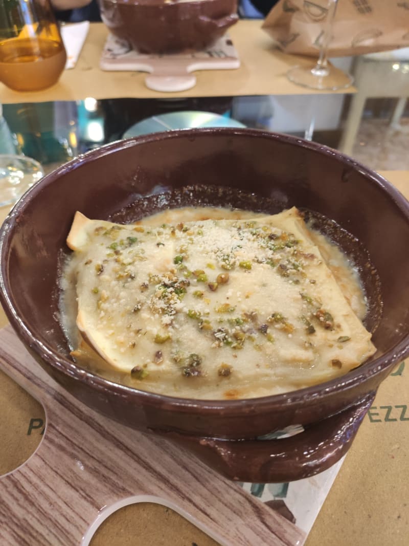 La Pasteria (bottega della pasta) in Martina Franca - Restaurant ...