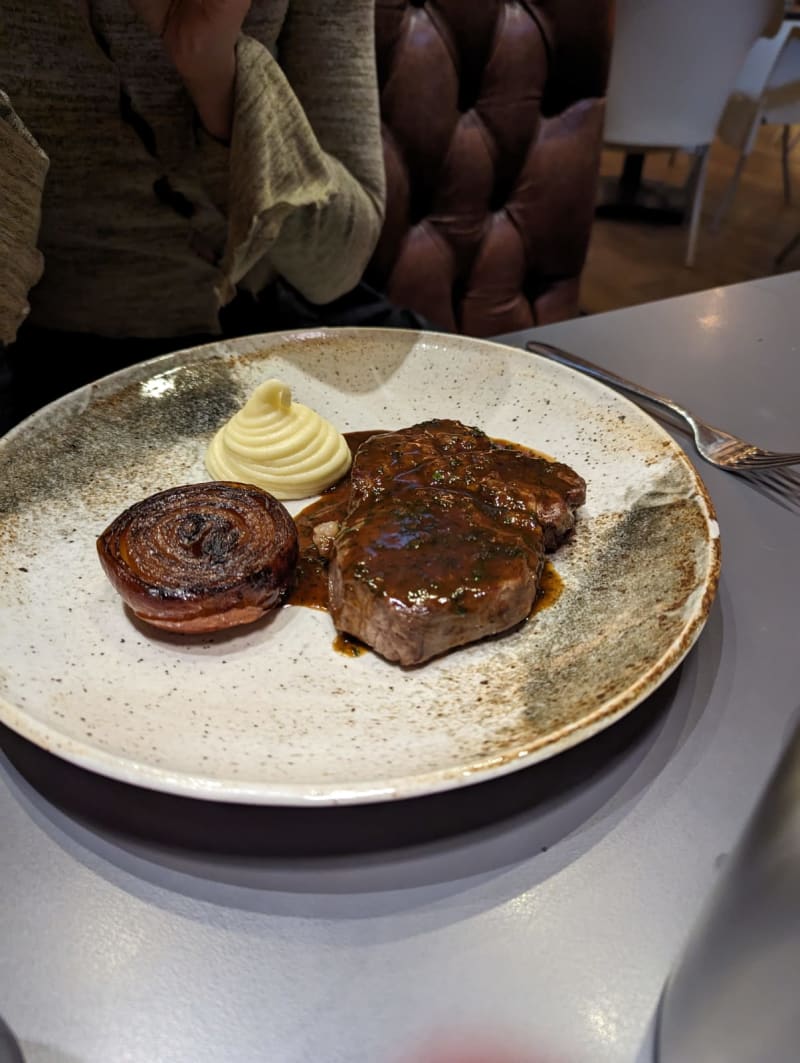 Twelve Restaurant & Lounge Bar in Thornton-Cleveleys - Restaurant ...