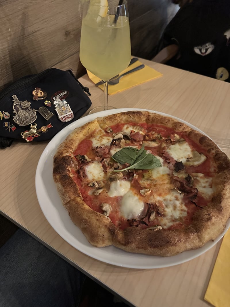 New Bridge Pizza a Firenze - Menu, prezzi, immagini, recensioni e ...