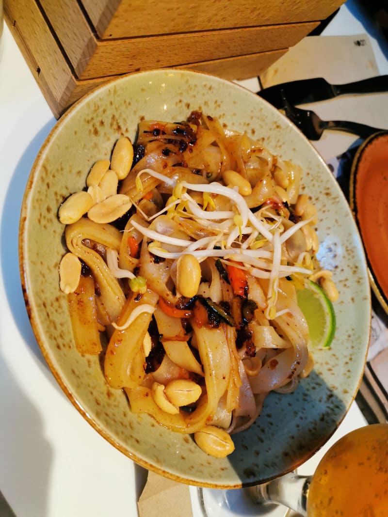 Restaurante Udon Burgos en Burgos - Menú 2023, opiniones, precios y ...