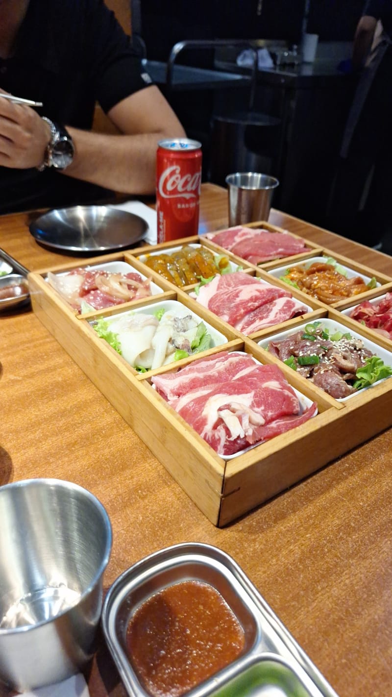 Han Table Barbecue - Expo Store em Lisboa - Preços, menu, morada ...