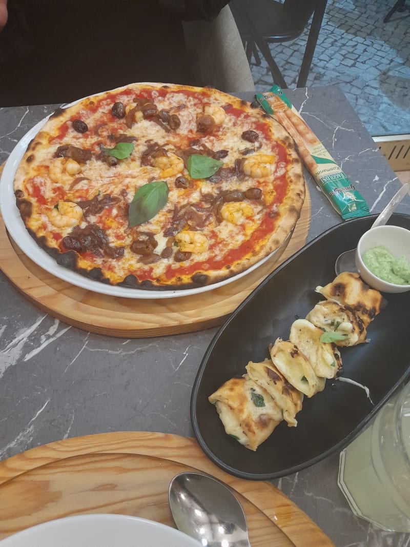 Pizzaria Luzzo Saldanha em Lisboa - Preços, menu, morada, reserva e ...