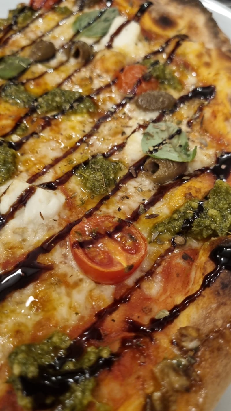 Pizzaria Luzzo Saldanha em Lisboa - Preços, menu, morada, reserva e ...