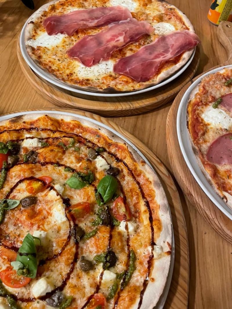 Pizzaria Luzzo Saldanha em Lisboa - Preços, menu, morada, reserva e ...