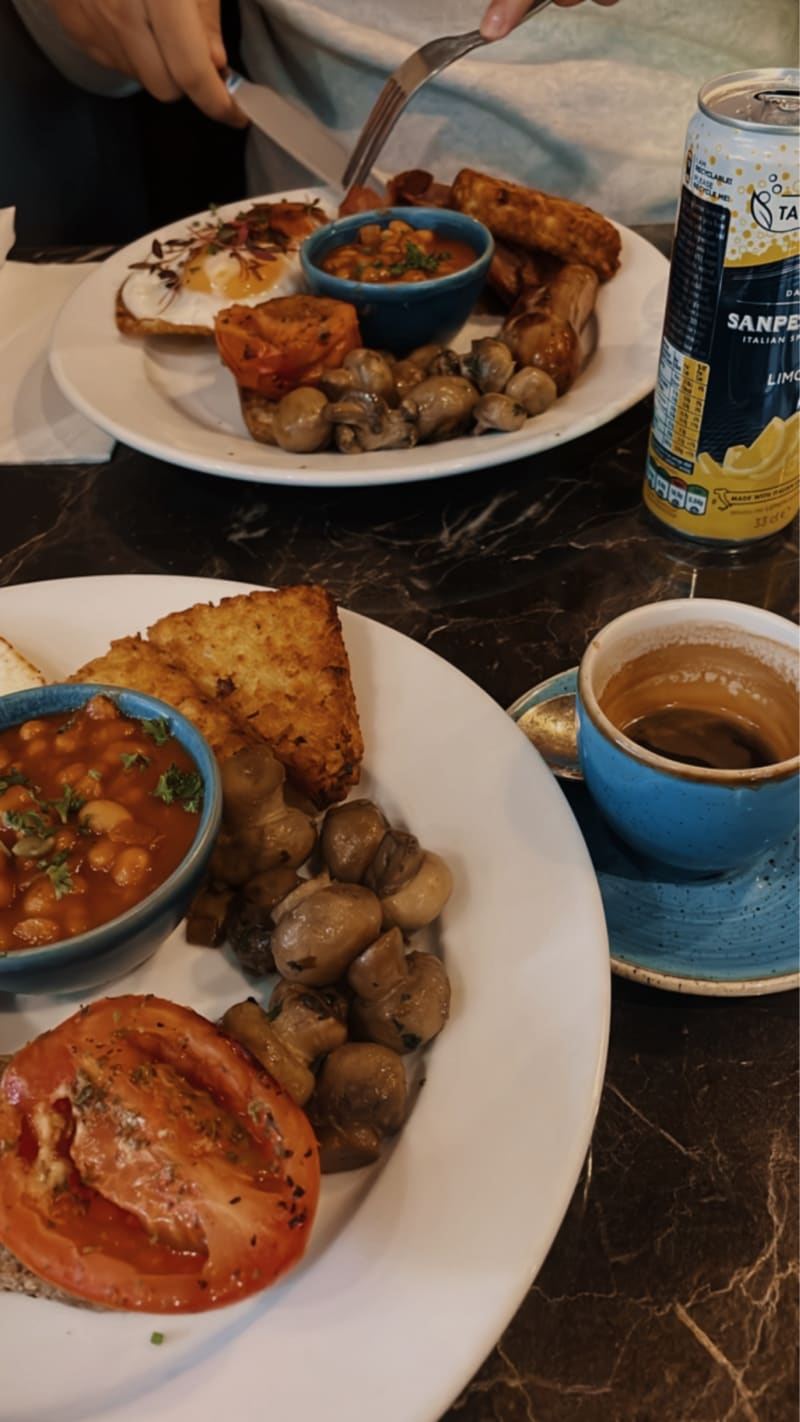 Victoria House Coffee & Food in London - Restaurant Reviews, Menu and ...