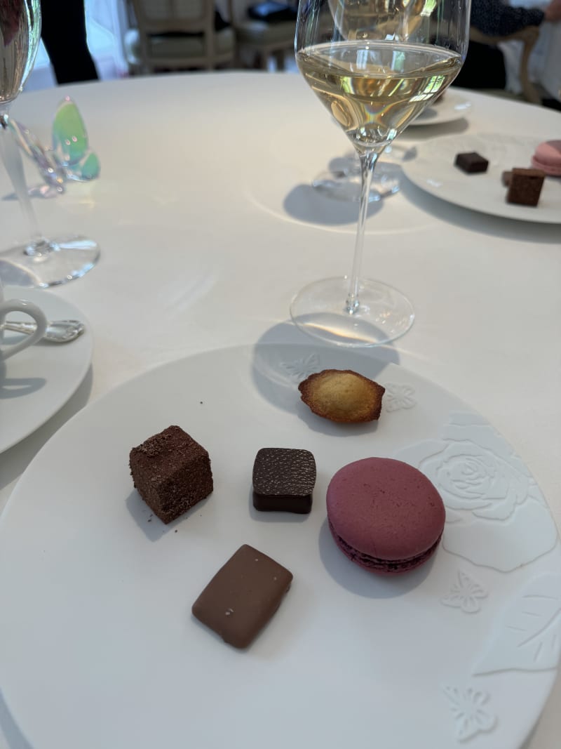 Epicure - Le Bristol Paris in Paris - Restaurant Reviews, Menu and ...