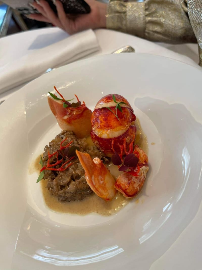 Epicure - Le Bristol Paris in Paris - Restaurant Reviews, Menu and ...