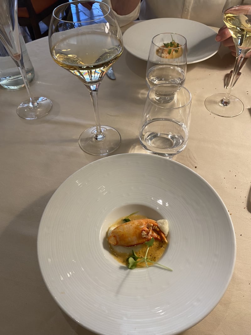 La Toque Blanche in Les Mesnuls - Restaurant Reviews, Menu and Prices ...