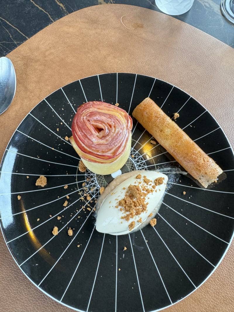 Le Saint Placide in Saint-Malo - Restaurant Reviews, Menu and Prices ...