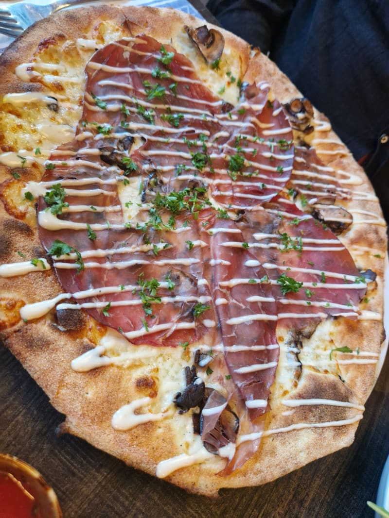De Pizzabakkers Dagelijkse Groenmarkt in The Hague - Restaurant Reviews ...