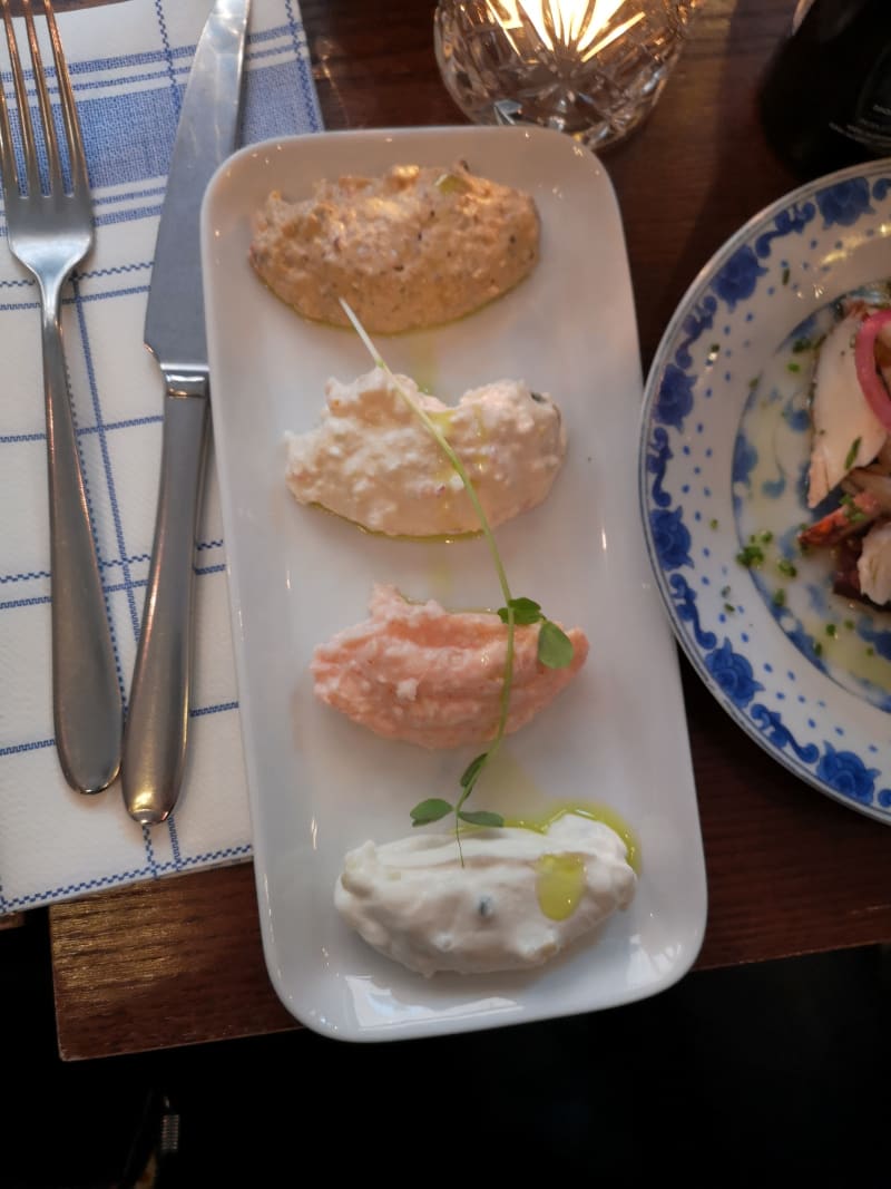 Esperia i Stockholm - Restaurangens meny, öppettider, bokning ...