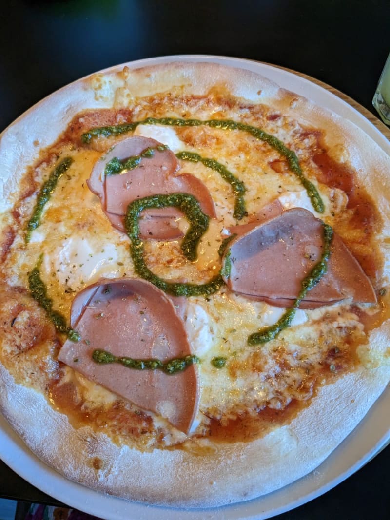 Pizzaria Luzzo Laranjeiras em Lisboa - Preços, menu, morada, reserva e ...