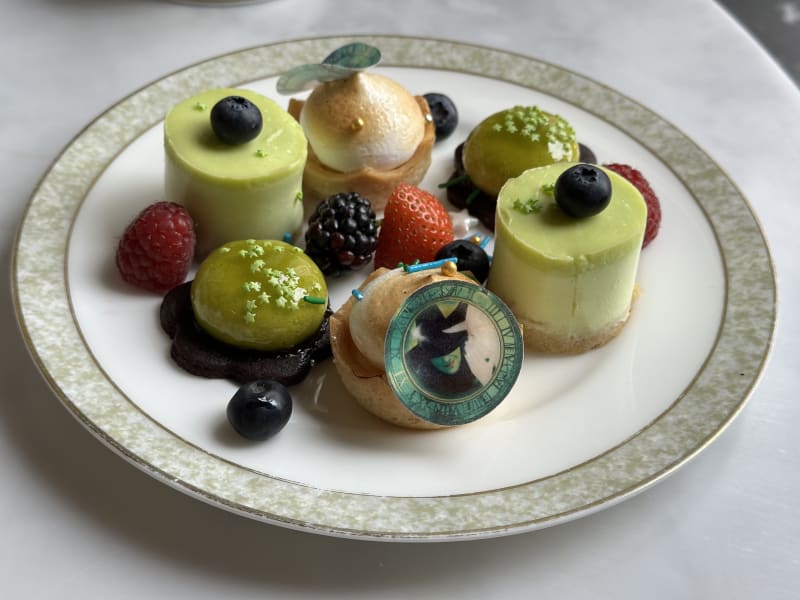 Tea Lounge at The Clermont Victoria in London - Restaurant Reviews ...