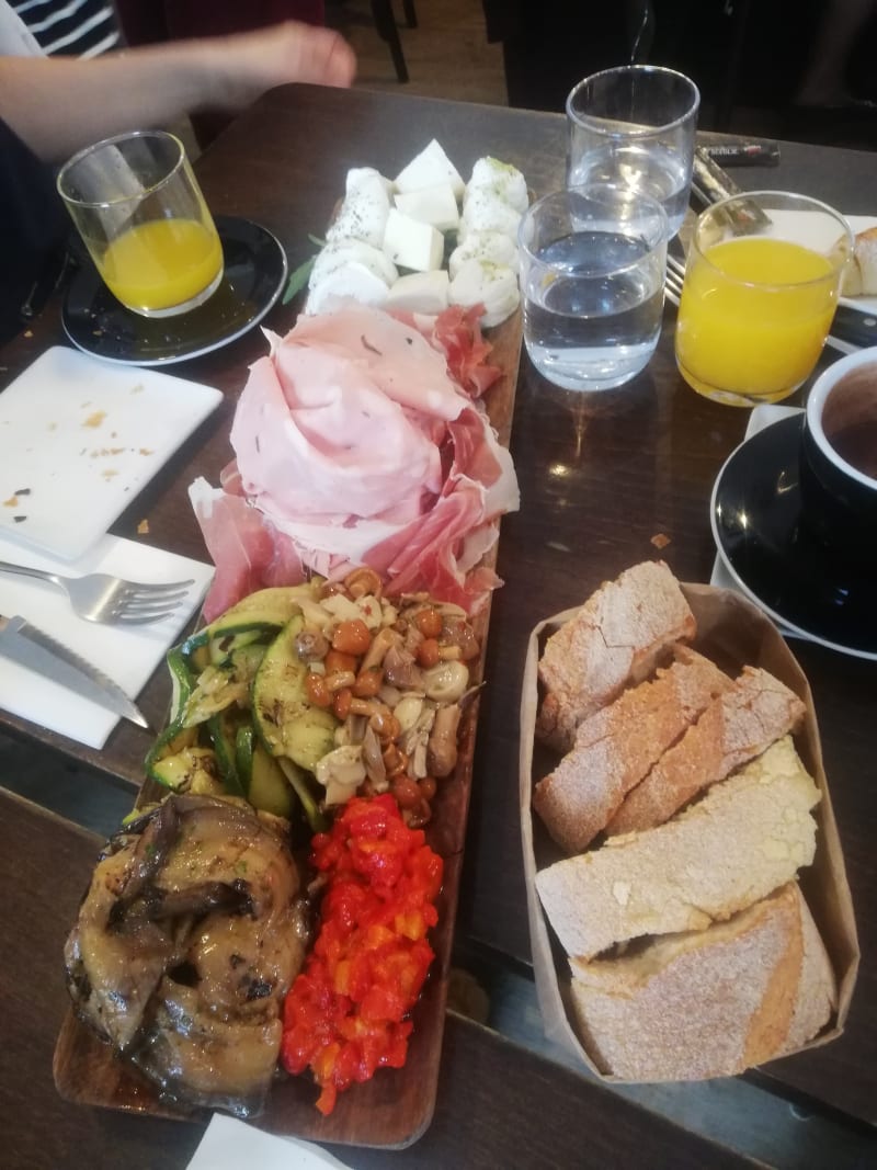 Restaurant La Massara à Paris - Menu, avis, prix et réservation | TheFork