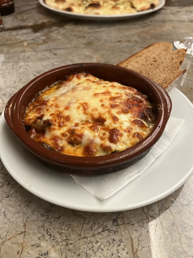 Mio Papà in Rotterdam - Menu, openingstijden, prijzen, adres van ...