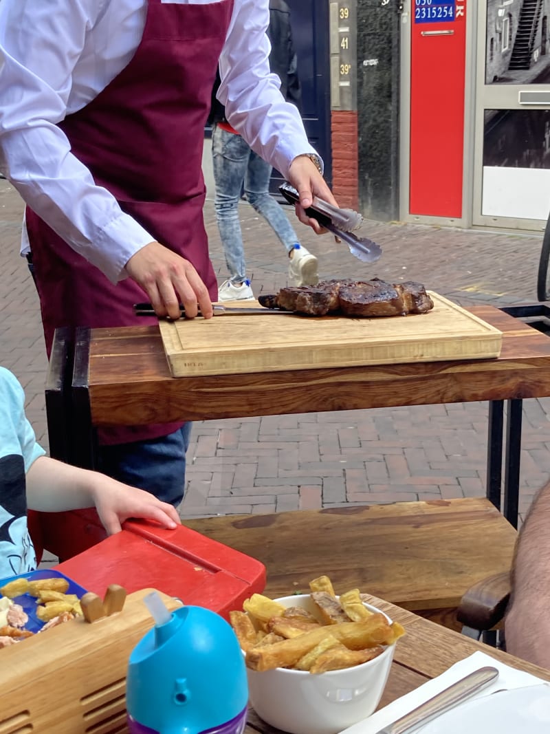Meat & More in Utrecht - Menu, openingstijden, prijzen, adres van ...
