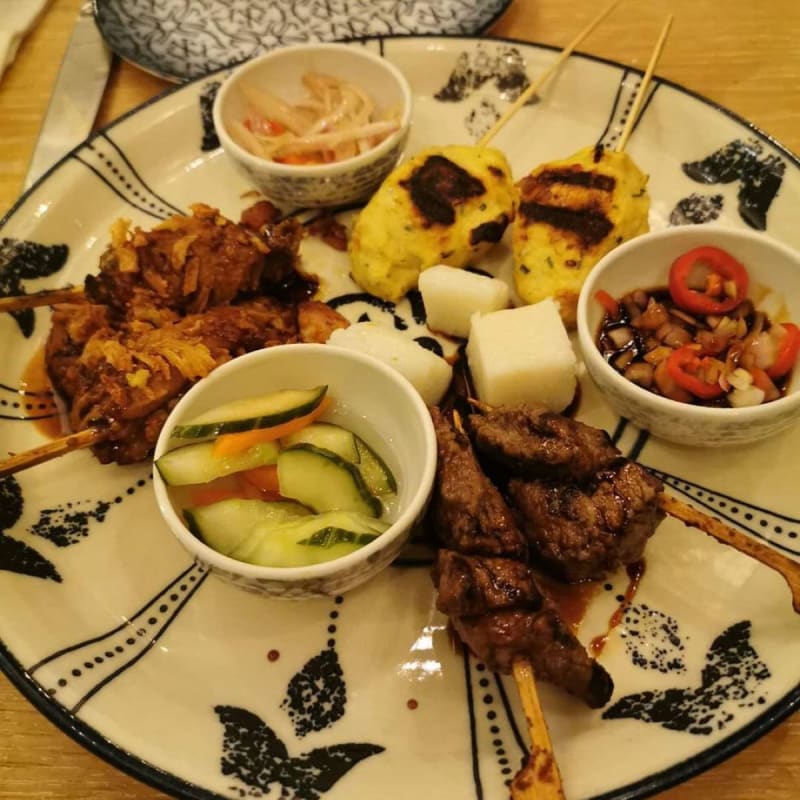 Mama Makan Indonesian Kitchen in Amsterdam - Restaurant Reviews, Menu ...