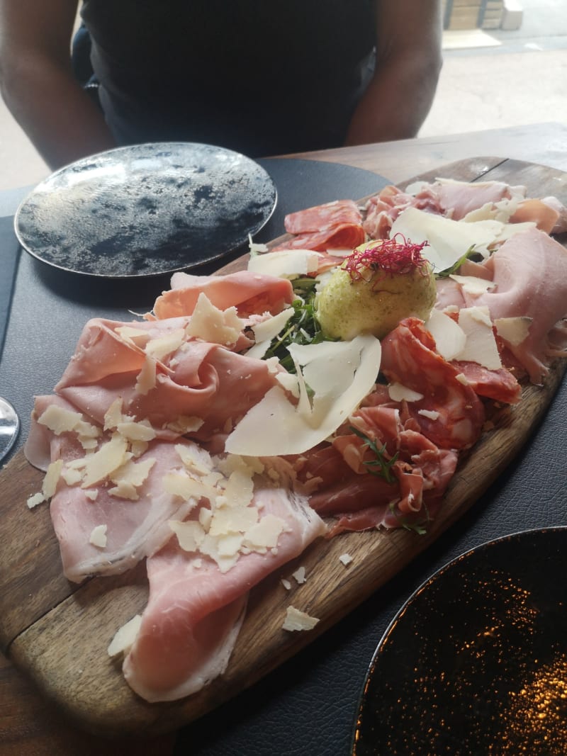 Restaurant INIZIO à Marseille - Menu, avis, prix et réservation | TheFork