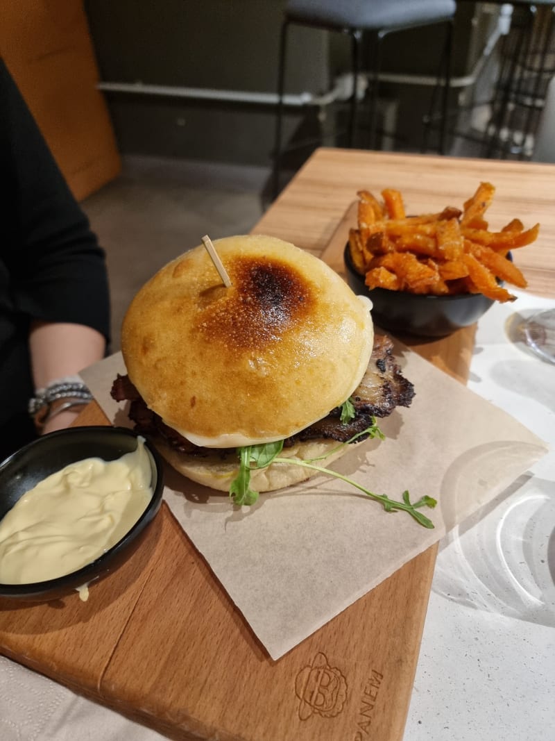 Piazza Scammacca a Catania - Menu, prezzi, immagini, recensioni e ...