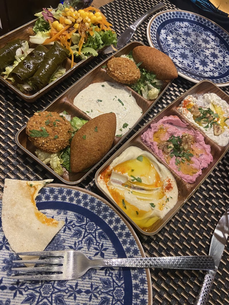 Restaurante Fairuz en Granada - Menú 2024, opiniones, precios y reserva ...