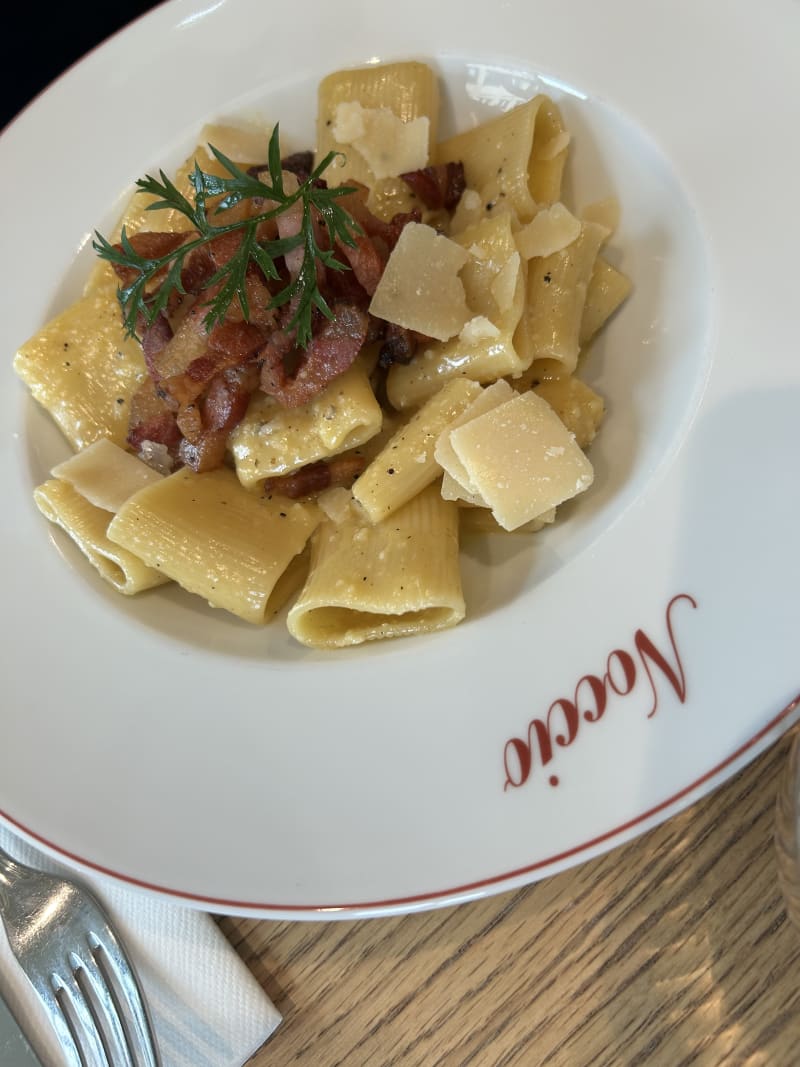 Restaurant Noccio Paris - Rosa Parks à Paris - Menu, avis, prix et ...