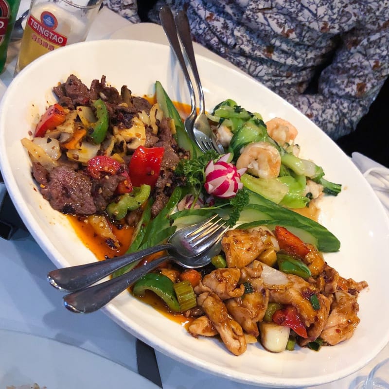 Restaurant De Nieuwe Chinese Muur à Rotterdam - Menu, avis, prix et ...