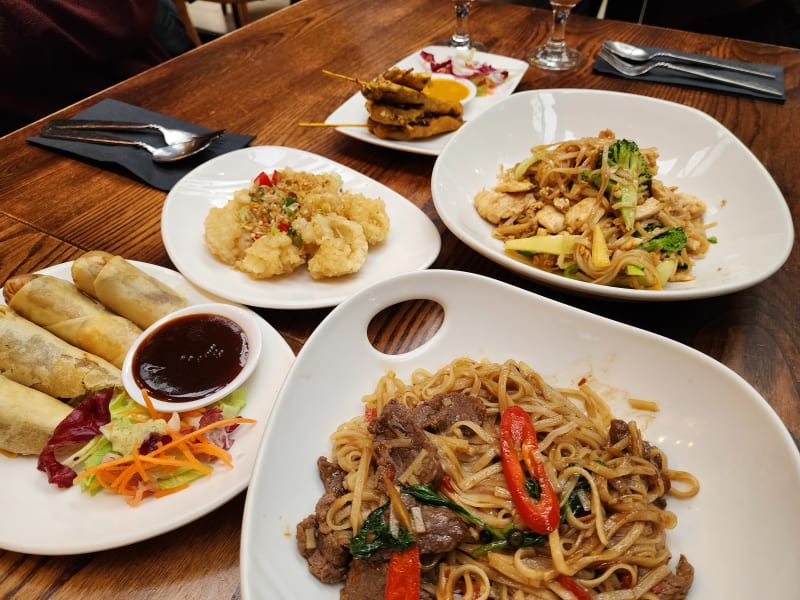 Thai Square Windsor in Windsor - Restaurant Reviews, Menu and Prices ...