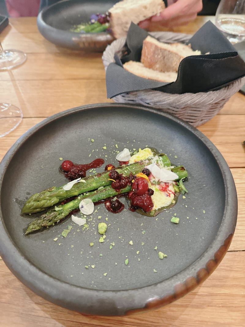 Pierre Sang on Gambey in Paris - Restaurant Reviews, Menu and Prices ...