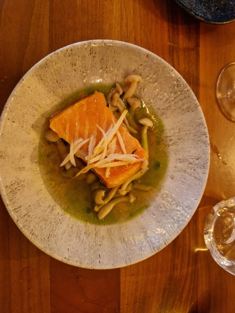Pierre Sang on Gambey in Paris - Restaurant Reviews, Menu and Prices ...