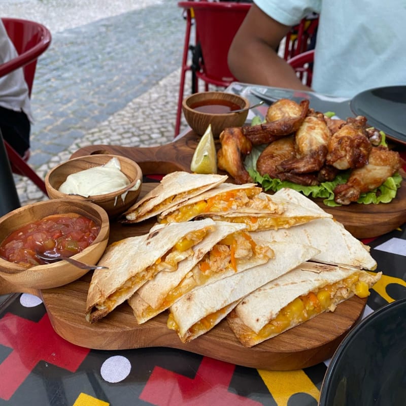 Leve Leve Tapas Bar in Lisbon - Restaurant Reviews, Menu and Prices ...