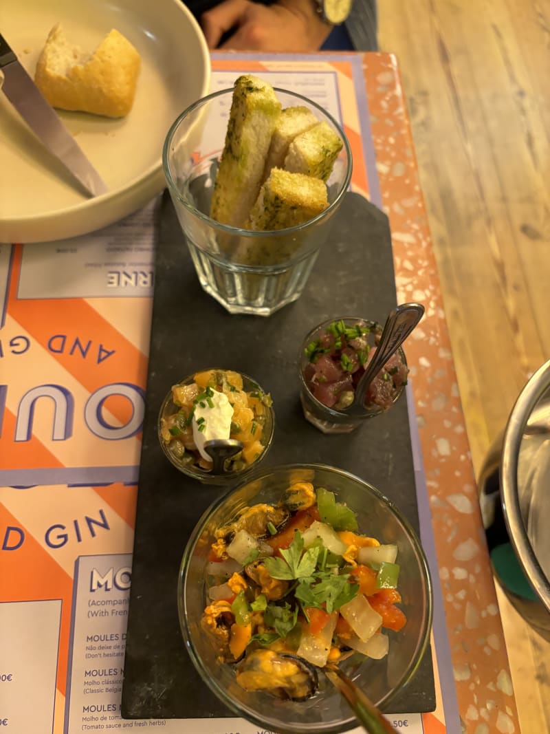 Moules & Gin Lisboa in Lisbon - Restaurant Reviews, Menu and Prices ...