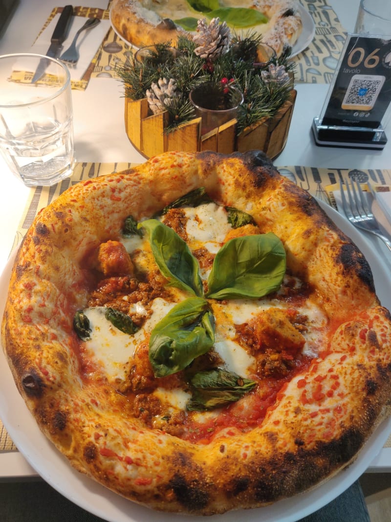 I Bravi Ragazzi Pizzeria a Meda - Menu, prezzi, immagini, recensioni e ...