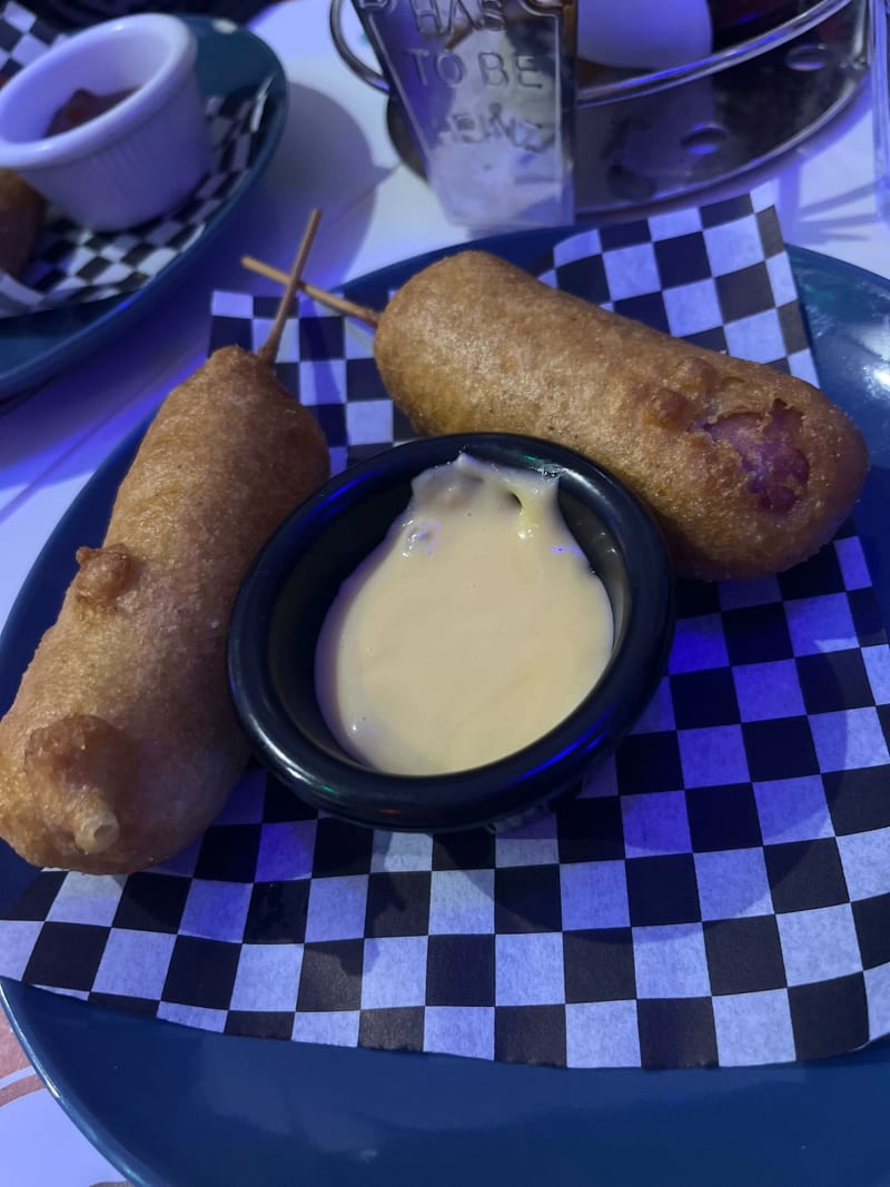 Grease American Diner a San Prisco - Menu, prezzi, immagini, recensioni ...