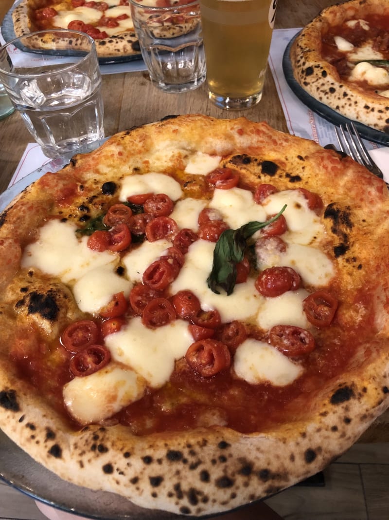 Starita - Milano a Milano - Menu, prezzi, immagini, recensioni e ...