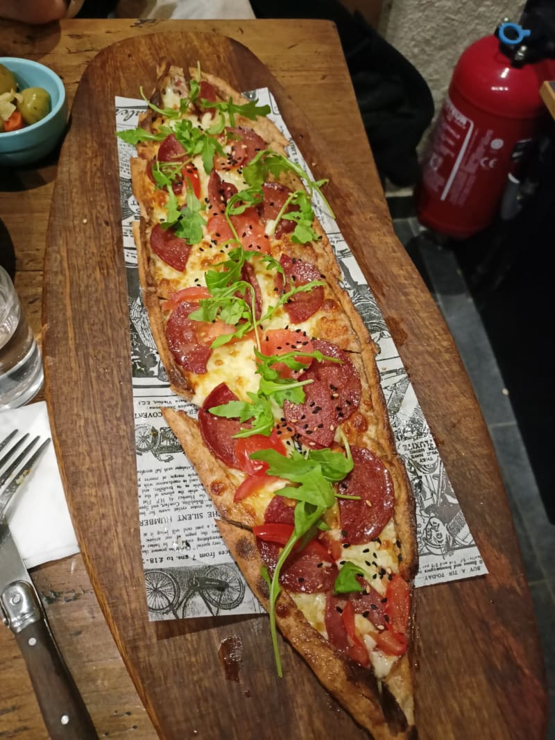 Restaurant Black Pide à Paris - Menu, avis, prix et réservation | TheFork