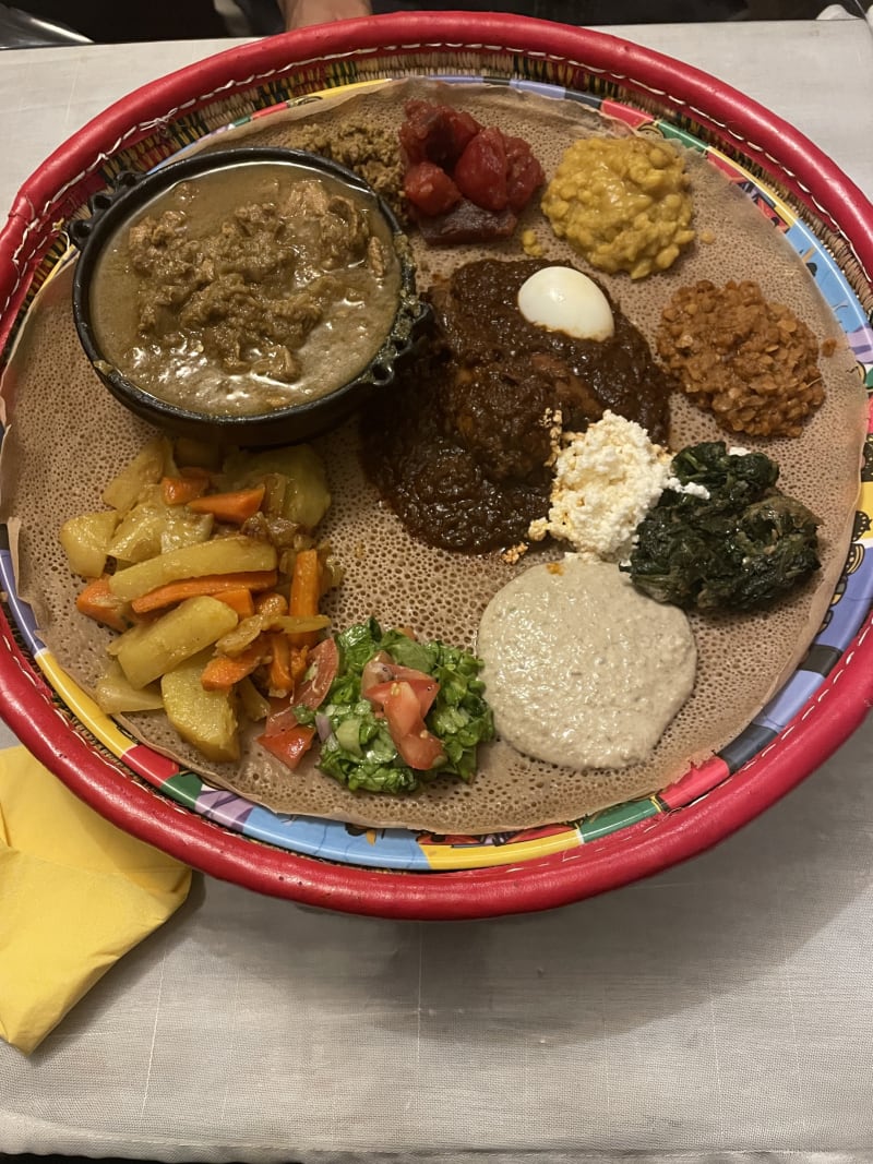 Gojo restaurant Ethiopien in Lyon - Restaurant Reviews, Menus, and ...