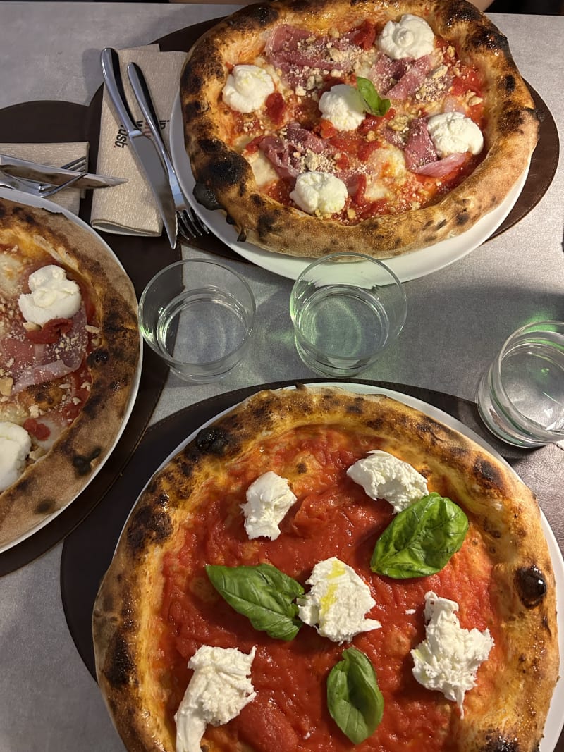 Elementi - Cocktail & Pizza - Prato in Prato - Restaurant Reviews, Menu ...