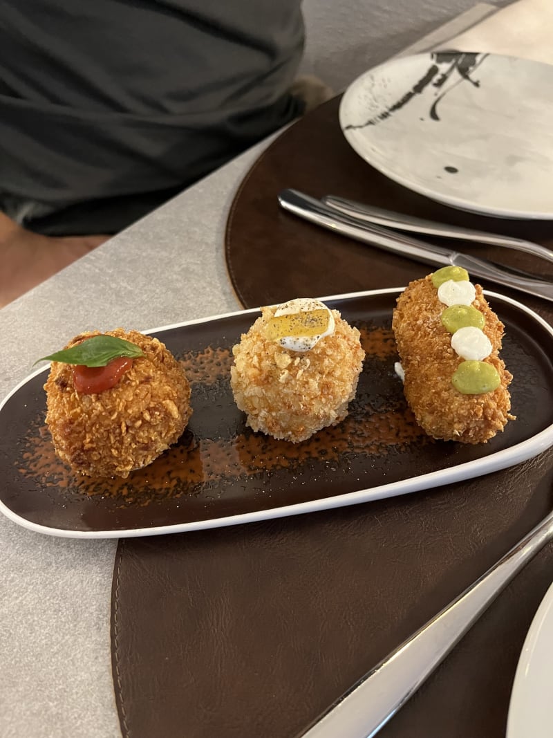 Elementi - Cocktail & Pizza - Prato a Prato - Menu, prezzi, immagini ...