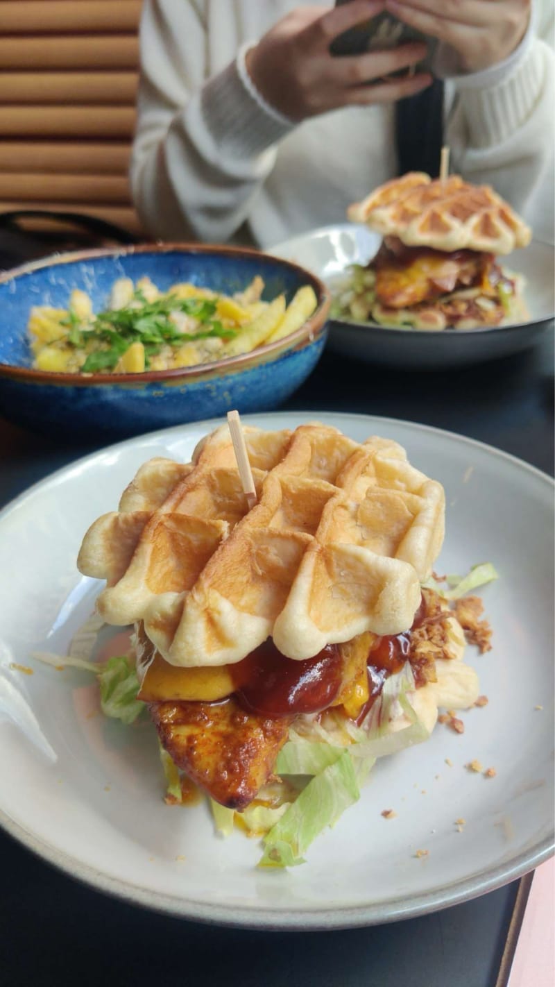 Hashtag Burgers & Brunch in Brussels - Restaurant Reviews, Menu and ...