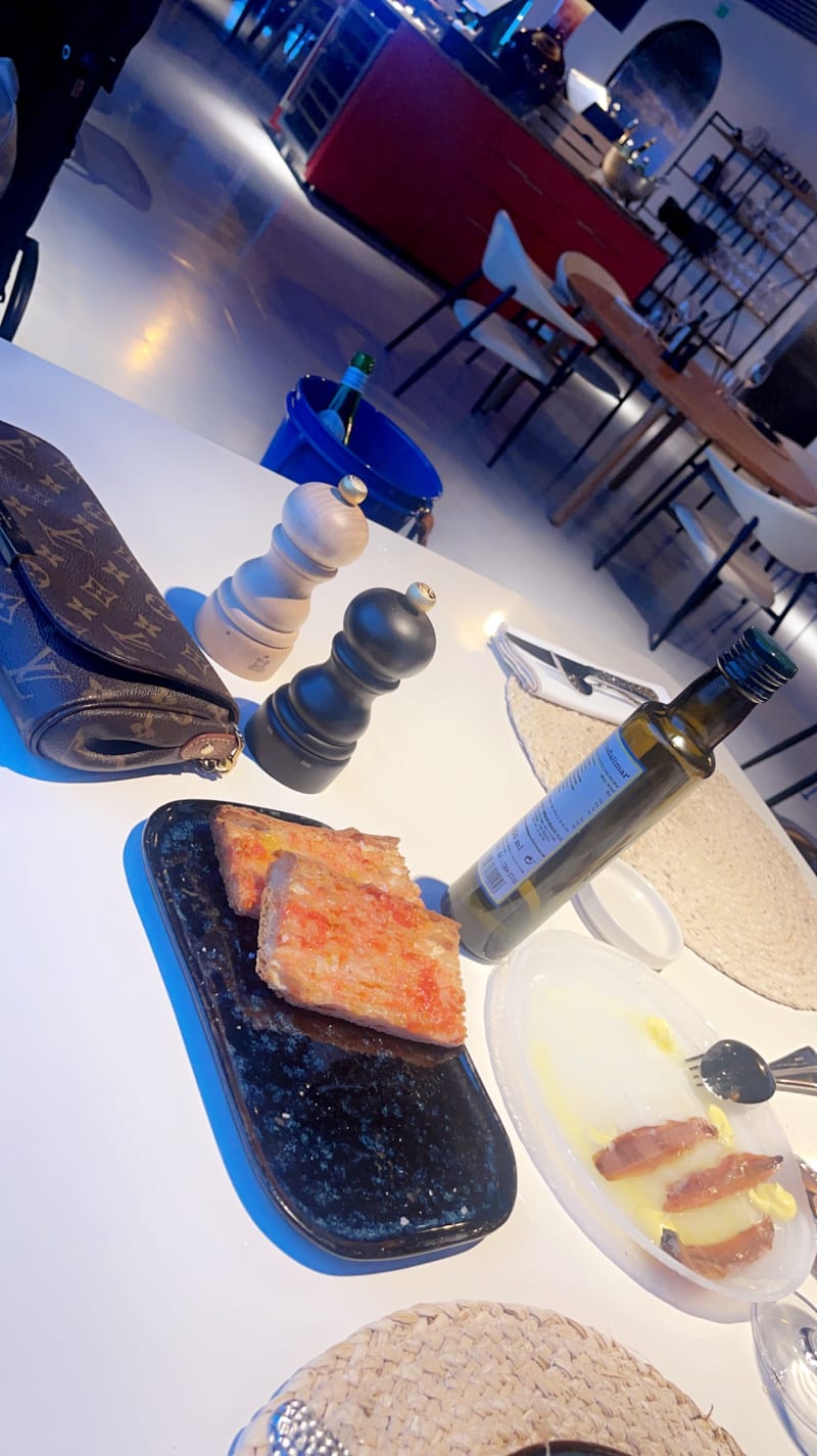 Azul Rooftop Barceloneta em Barcelona - Preços, menu, morada, reserva e ...