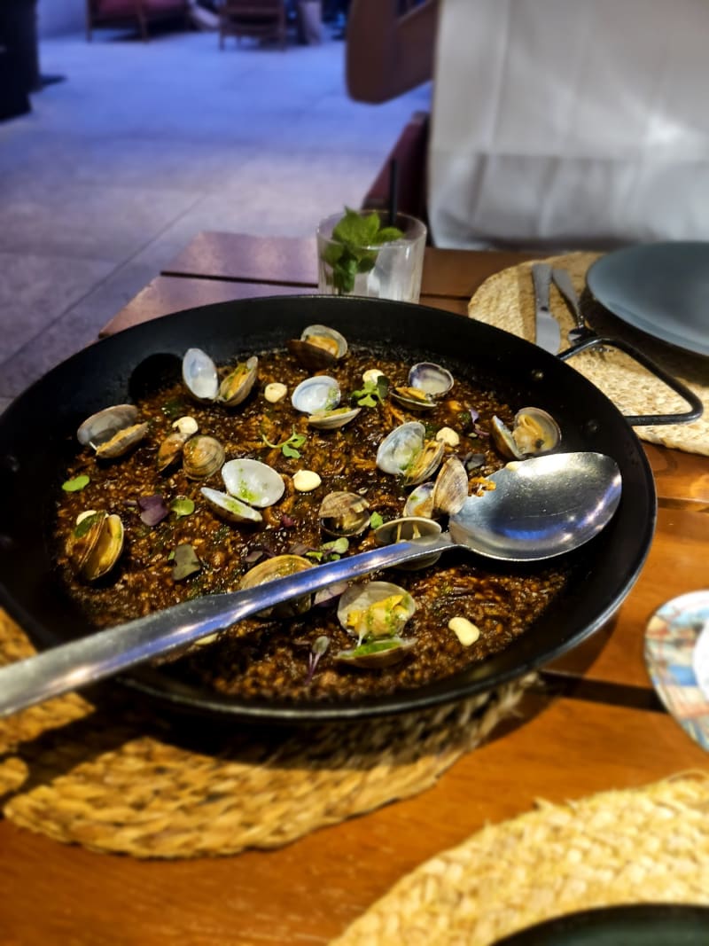 Restaurante Azul Rooftop Barceloneta en Barcelona - Menú 2024 ...