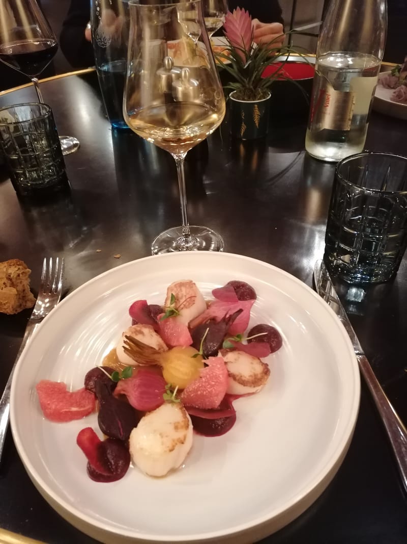 Restaurant Le W - Warwick Paris à Paris - Menu, avis, prix et ...