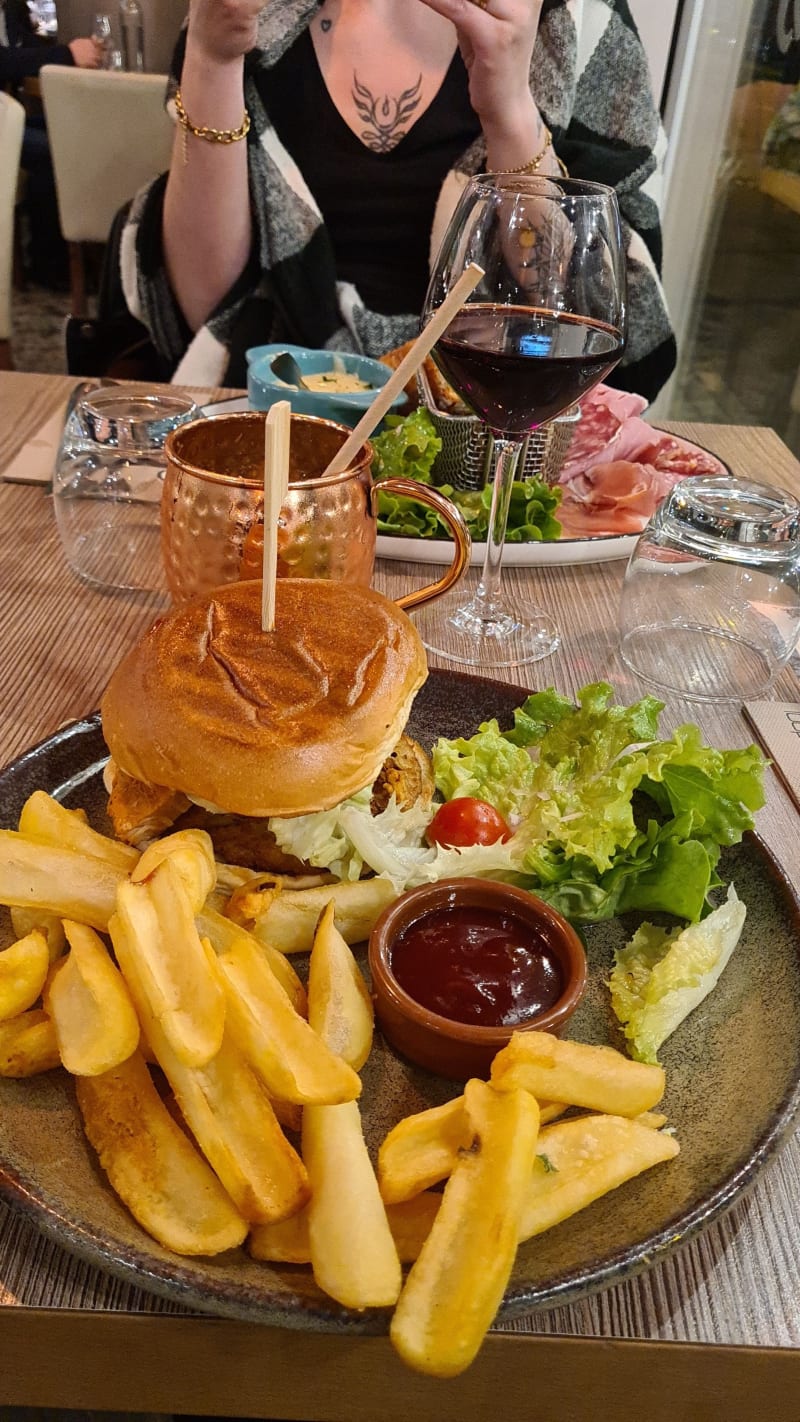 La Brasserie 100 Patates in Nantes - Restaurant Reviews, Menus, and ...