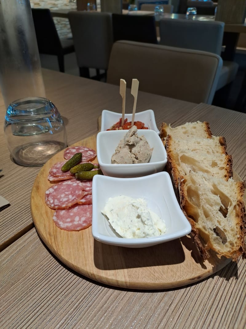 La Brasserie 100 Patates in Nantes - Restaurant Reviews, Menus, and ...