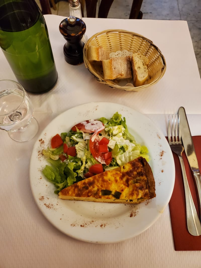 Restaurant Café Med à Paris - Menu, avis, prix et réservation | TheFork