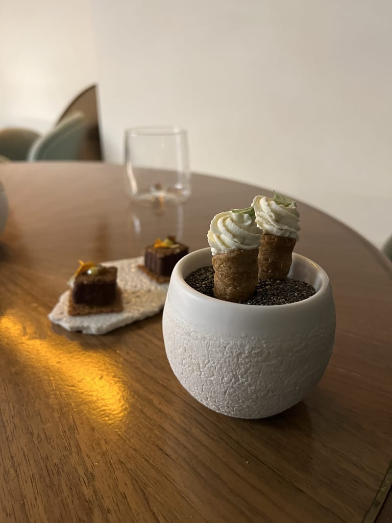 Granite in Paris - Restaurant Reviews, Menu and Prices | TheFork